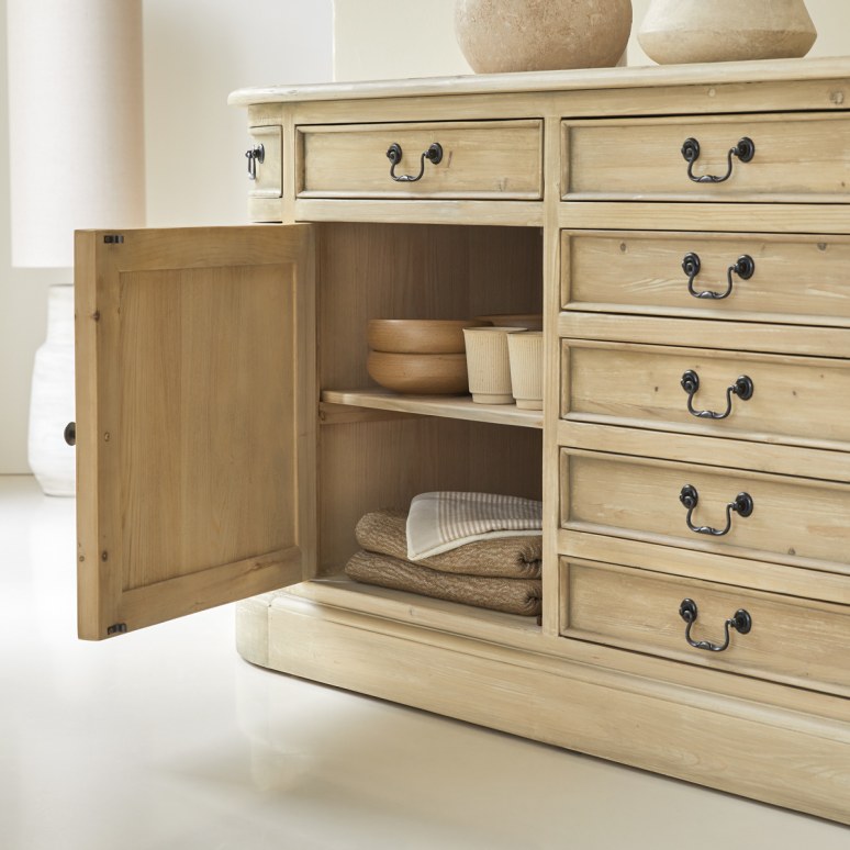 Anrichte aus recyceltem Pinienholz 225 cm Schrankmobel furs Esszimmer Tikamoon