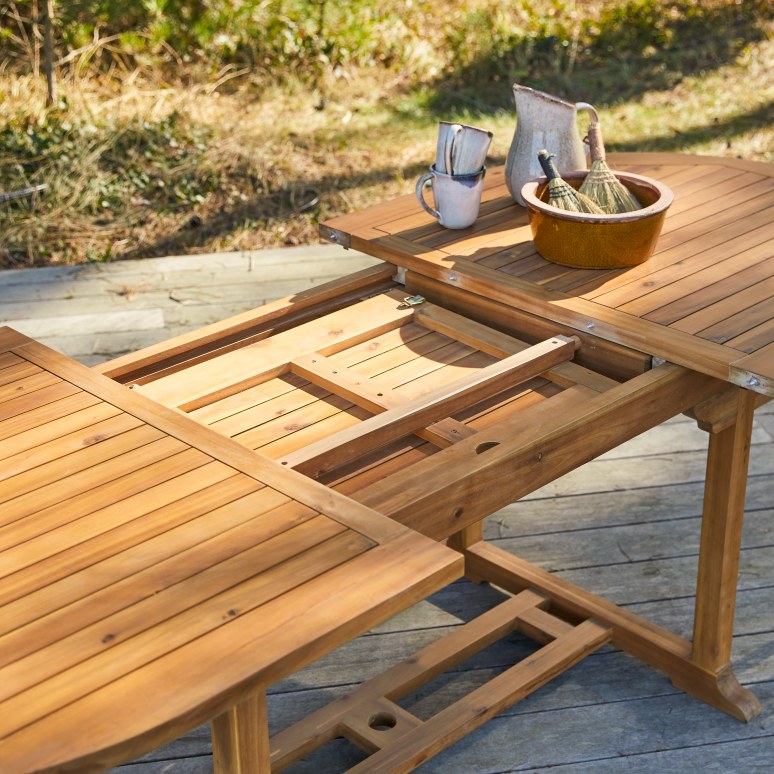 Acacia furniture store