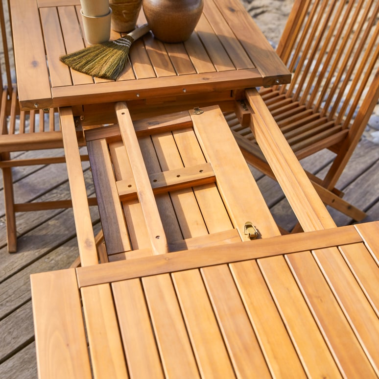 Acacia folding table and 4 chairs Garden furniture Tikamoon