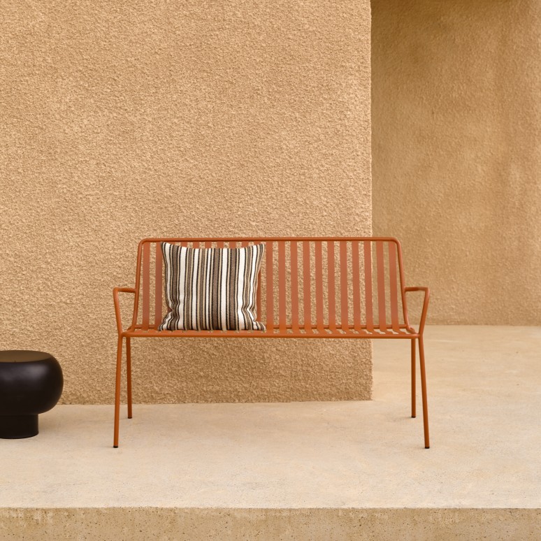 Garden bench in orange metal 132 cm - 2-person living room seats - Tikamoon